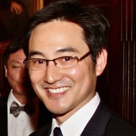 Man arrested at JFK with 35 live finches inside his coat, pants legs ...