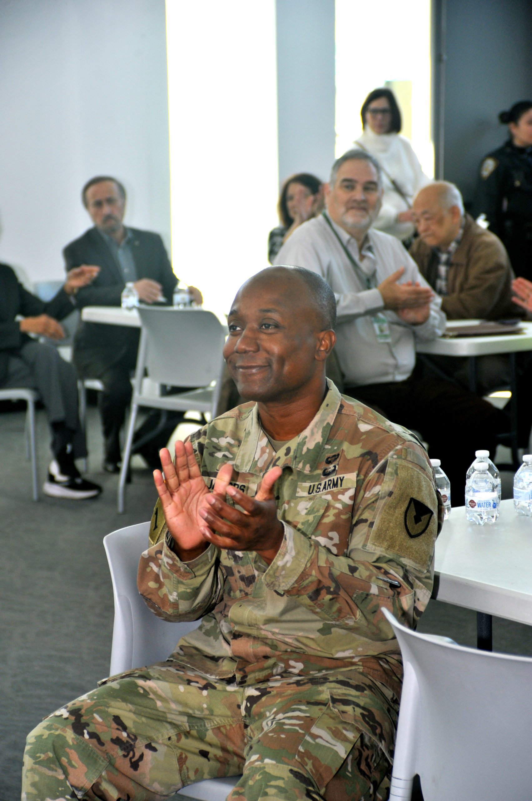 Fort Hamilton C.O. gets warm welcome at Il Centro - The Brooklyn Home ...