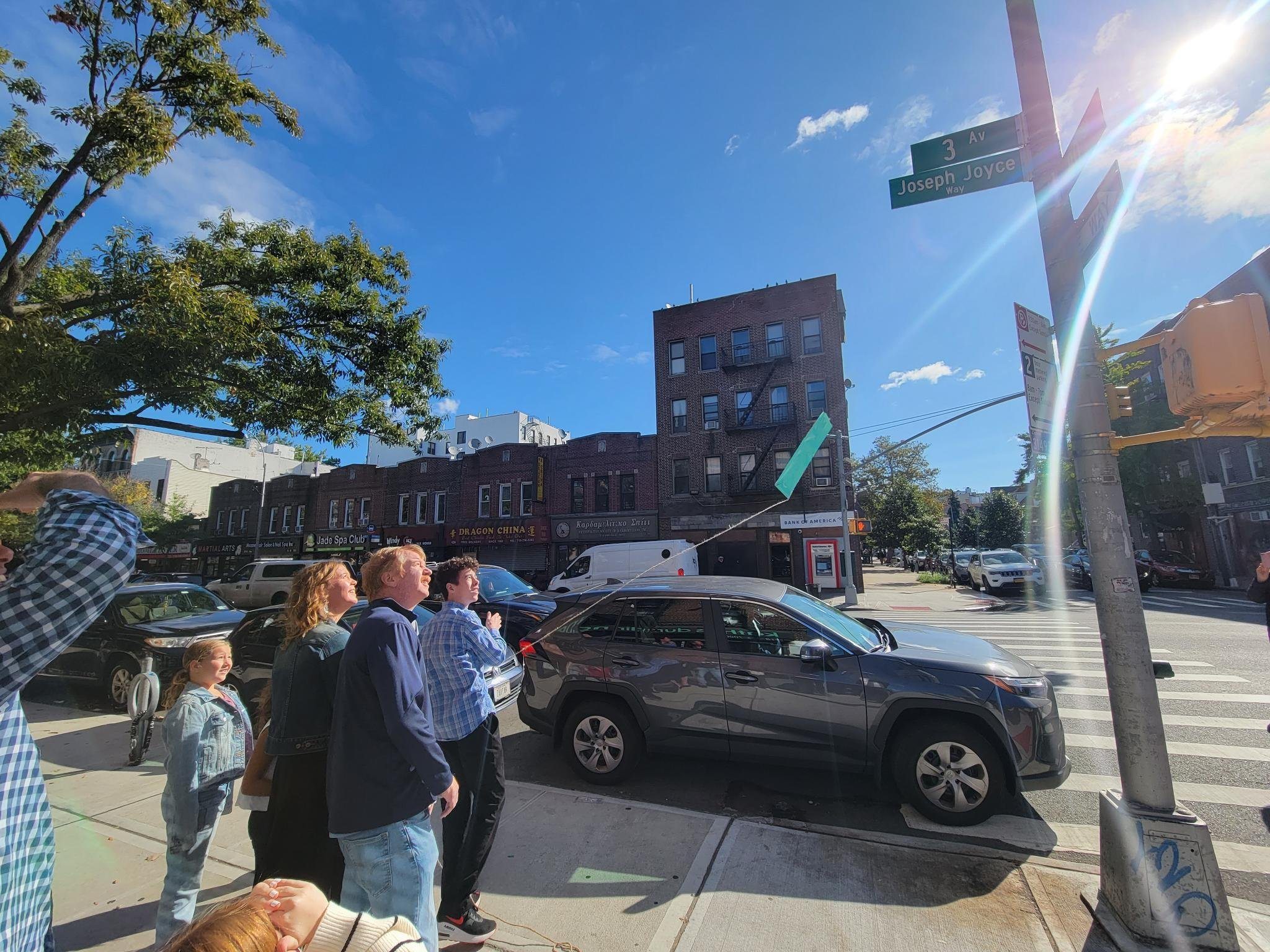 Corner renamed for longtime pub owner - The Brooklyn Home Reporter