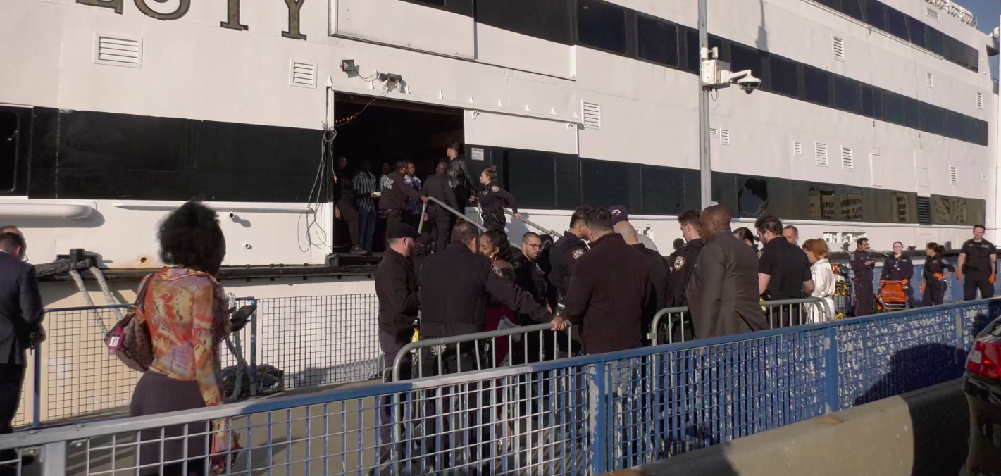 Two stabbed on party boat at Army Terminal pier - The Brooklyn Home ...