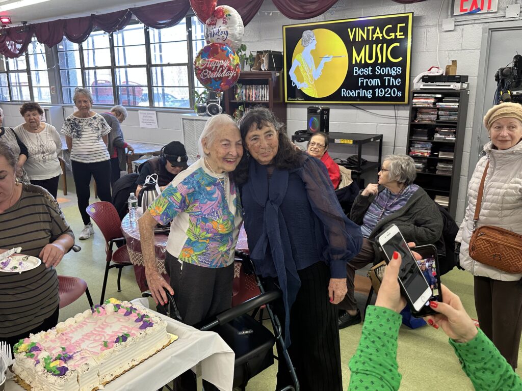 Woman celebrates 105th birthday - The Brooklyn Home Reporter