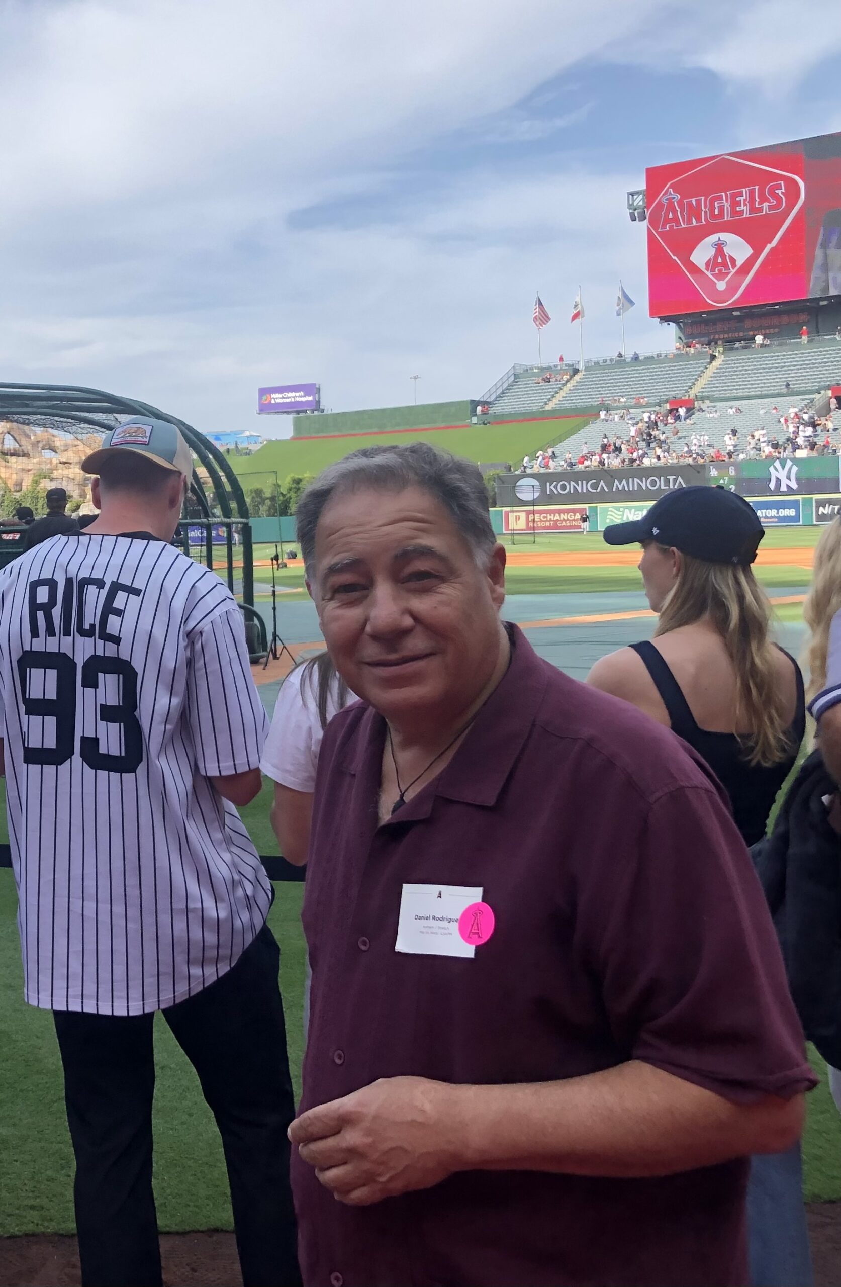Retired Bay Ridge officer Daniel Rodriguez performs national anthem at ...