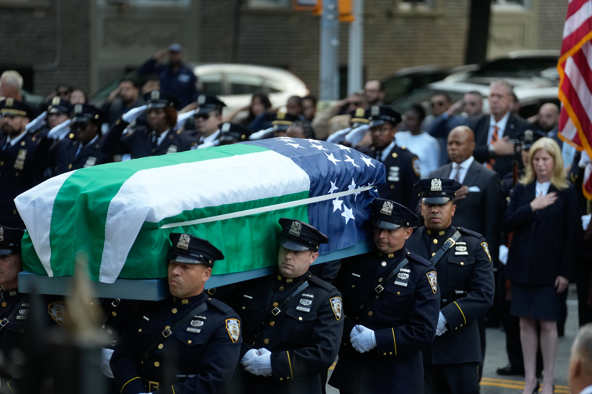 Off-duty officer killed in hit-and-run on BQE was Sunset Park native ...