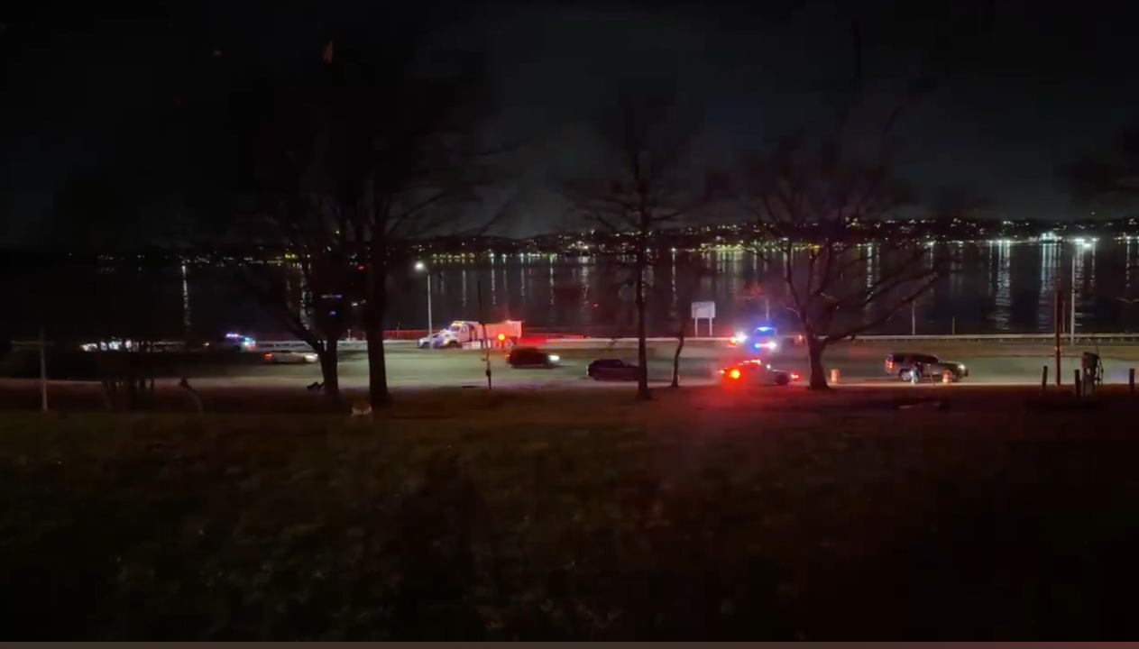 Man dead after exiting vehicle through backseat window on Belt Parkway ...